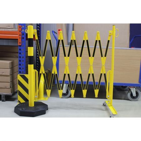 Barrière extensible mobile avec poteau lesté | Barrière de sécurité